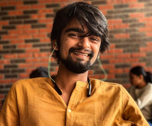 दिल्ली के आर्यन की अनूठी पहल, गांव-गांव में प्रयोगशालाएं खोलकर बच्चों को दे रहे अंतरिक्ष का ...